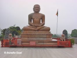 Jain Temples Of Mehrauli Heritage Area, South Delhi - Inditales