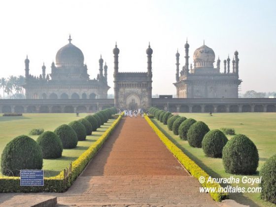 Following The Tunnel At Ibrahim Rauza In Bijapur - Inditales