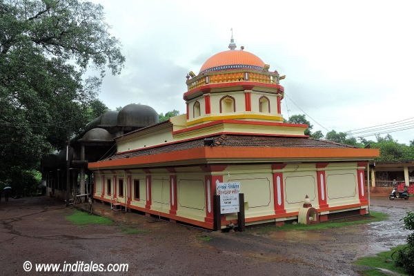 A Walk Of Discovery At Arvalem, North Goa - Inditales