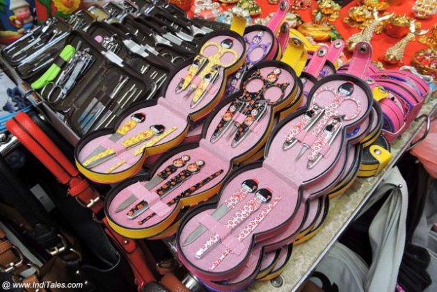 Top 20 Hong Kong Souvenirs To Pick - Shopping In Hong Kong - Inditales