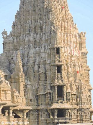 Heritage, Architecture Of Dwarkadhish Temple, Dwarka - Inditales
