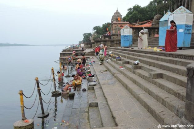 Maheshwar - Ancient City Of Rani Ahilya Bai Holkar - Inditales