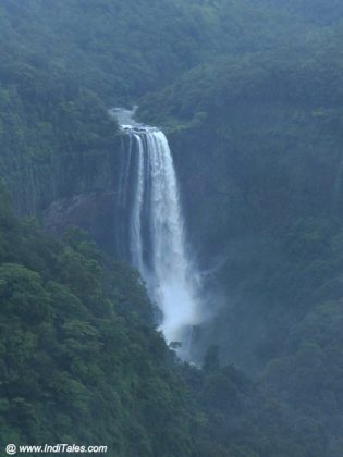 Monsoon Road Trip To Surla Falls - Day Trip From Panaji - Inditales