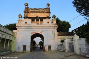 Where To Stay In Shekhawati? Consider Piramal Haveli - Inditales