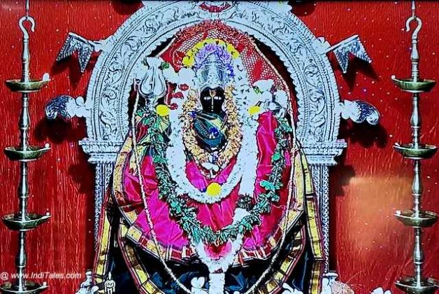 Visiting Mahalasa Narayani Temple At Verna In Goa - Inditales