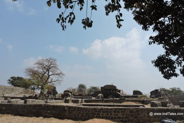 Kondapalli Toys And Fort On Krishna River Banks - Inditales