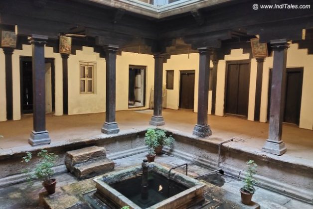 Chitnavis Wada – Peep Into Nagpur Heritage - Inditales
