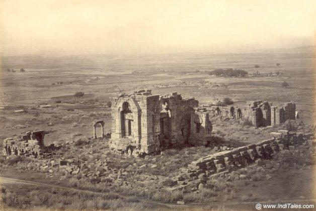 Ancient Martand Sun Temple near Anantnag in Kashmir - Inditales